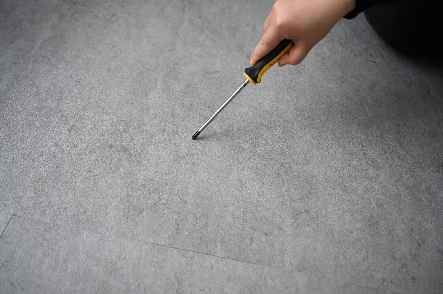 Peel and Stick Marble Floor Tile: Easy Installation & Stylish Design